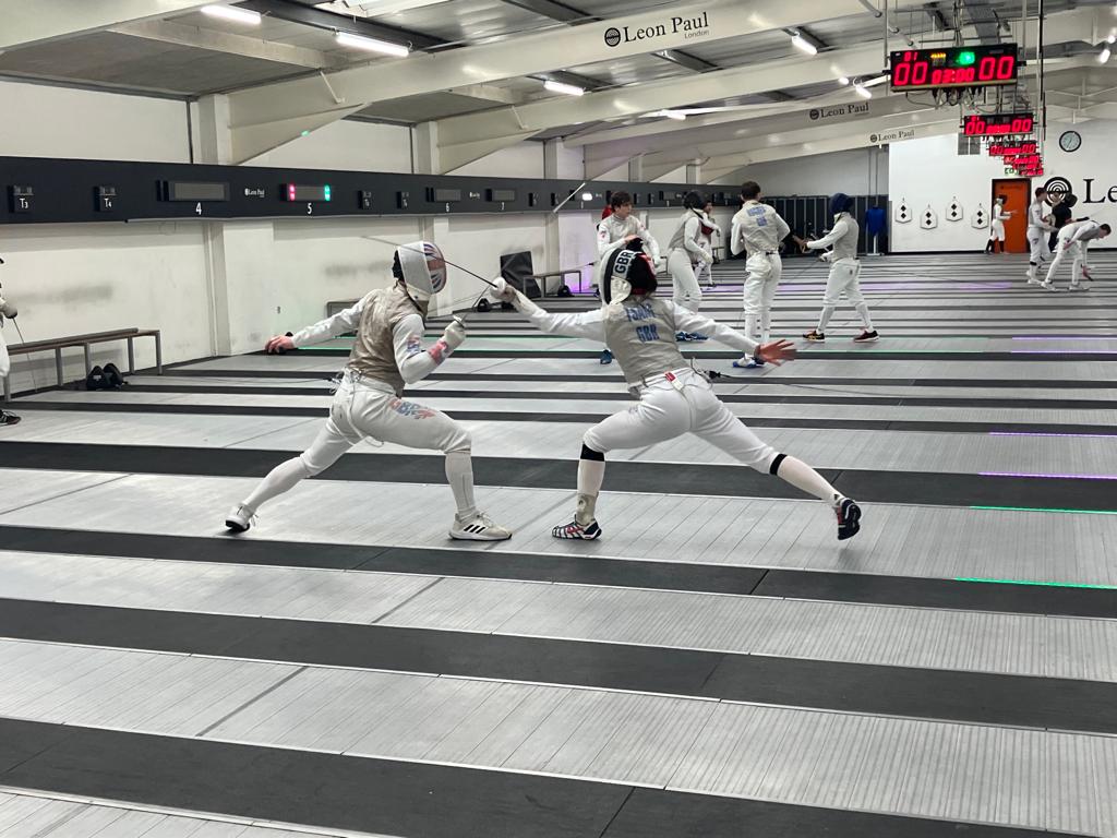 GUEST MENTOR MARCUS MEPSTEAD ATTENDS ADP FOIL CAMP - BRITISH FENCING