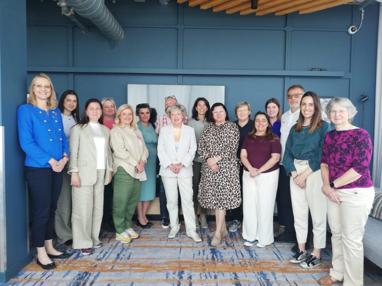 BF DELIVERS EFC SAFEGUARDING TRAINING - BRITISH FENCING